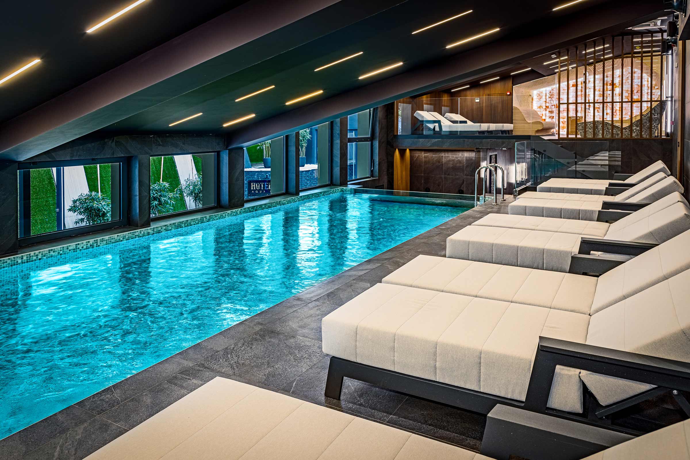 Hotel Ub - Aqua Park - Business&Wellness - Hotel Ub